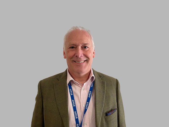 Ian Comaish - Consultant Ophthalmologist in Bath | Circle Health Group