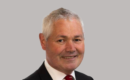 Kevin Conn - Consultant Trauma & Orthopaedic Surgeon in Hampshire