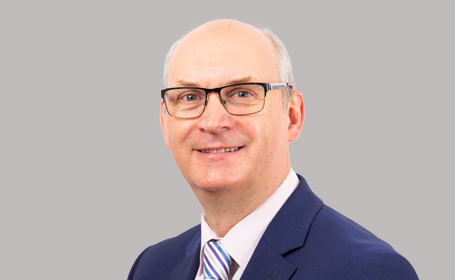 Michael Saunders - Consultant General Surgeon in North London