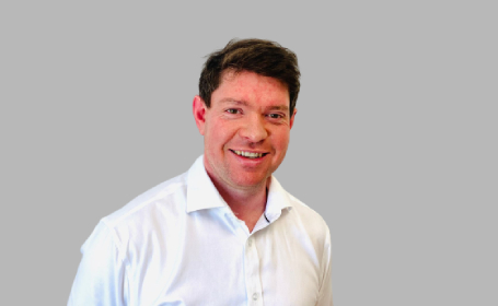 Ramsay Refaie - Consultant Orthopaedic Surgeon in Darlington